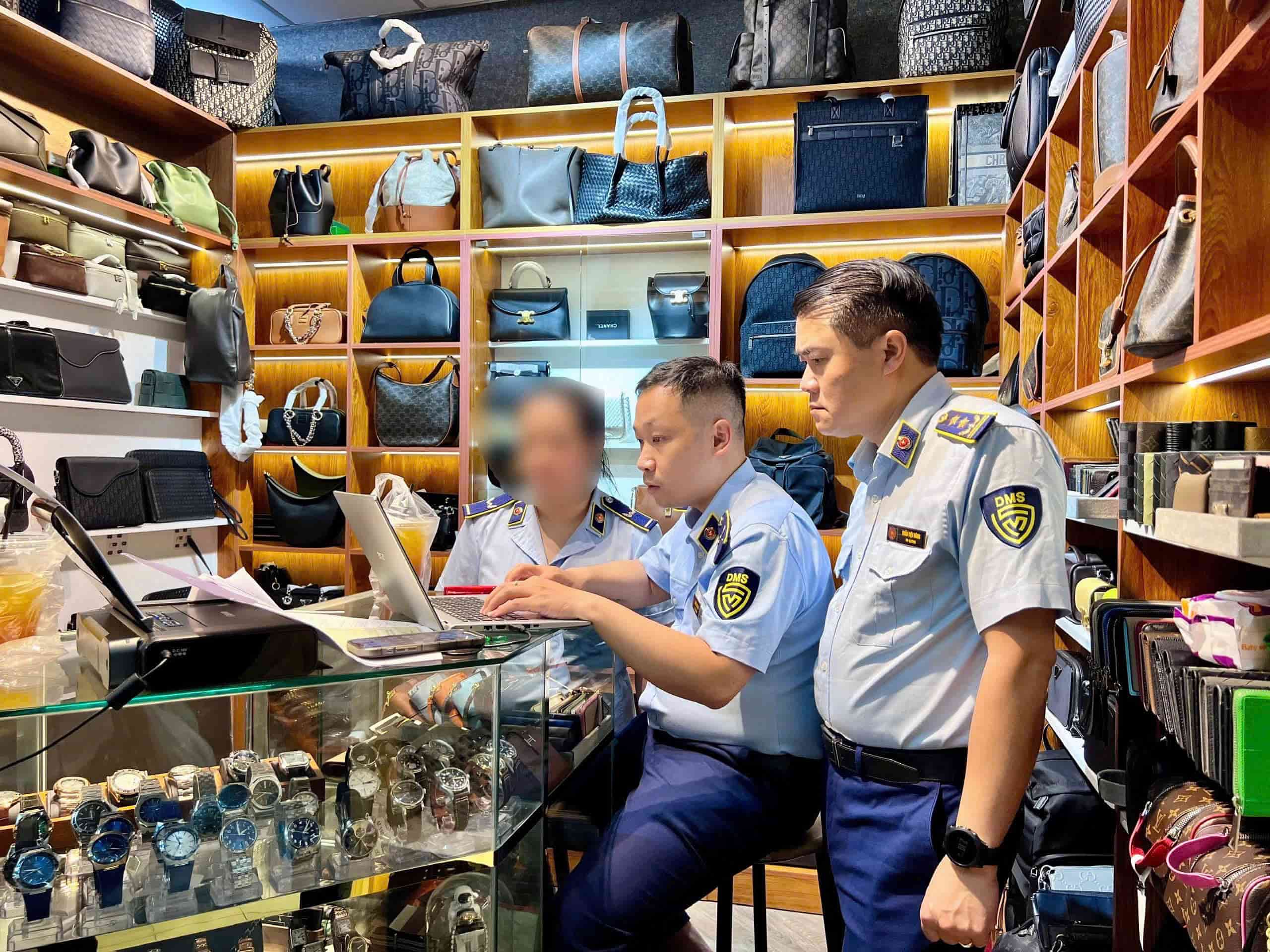 Xử lý gần 10.000 vụ buôn lậu, hàng giả trong 6 tháng đầu năm